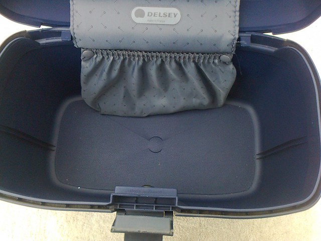 DELSEY FRANCE NESESER NOVO