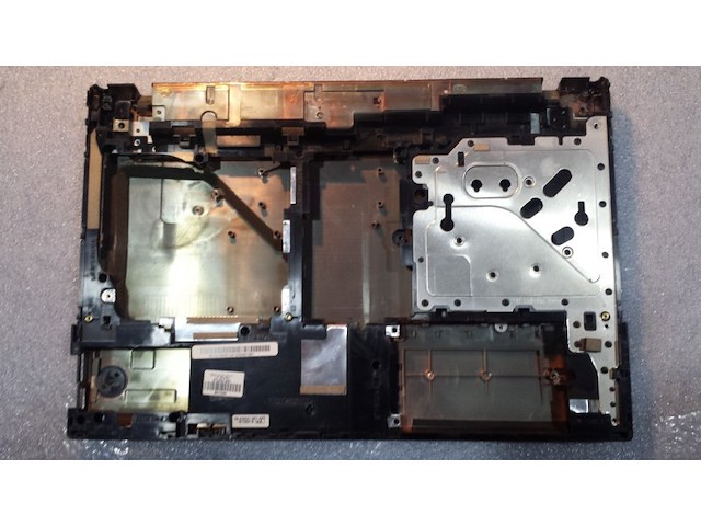 DONJA PLASTIKA KUCISTA ZA HP PROBOOK 4525s 4520s