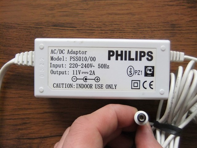 Philips adapter 11V 2A ORIGINAL + GARANCIJA!