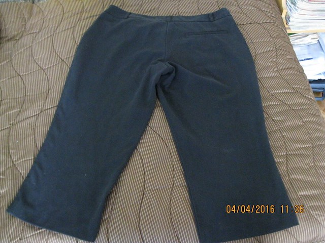 CRNE PANTALONE PAPRIKA 46