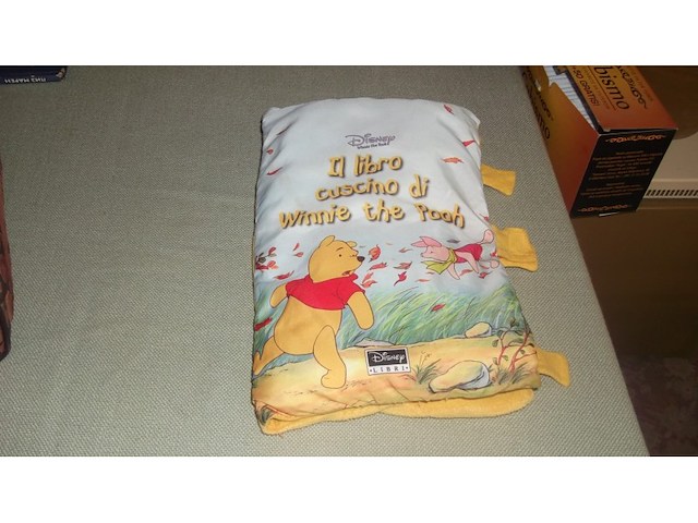 DISNEY  IL LIBRO CUSCINO DI WINNIW THE POOH 2008