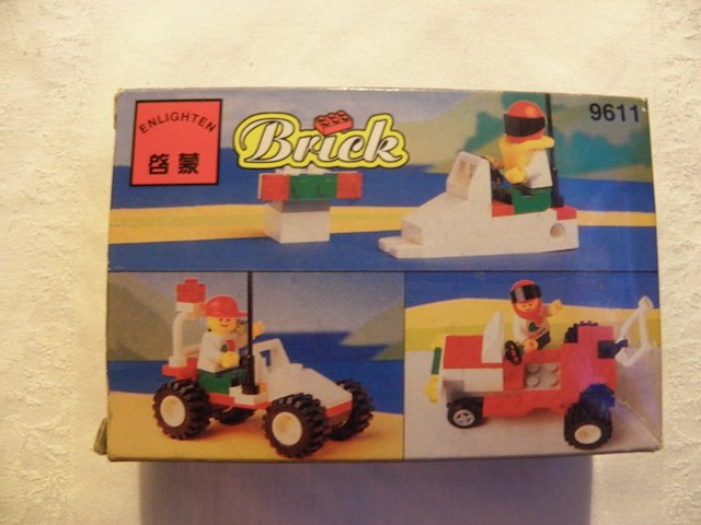 Brick auto sa prikolicom (a la Lego)Kina