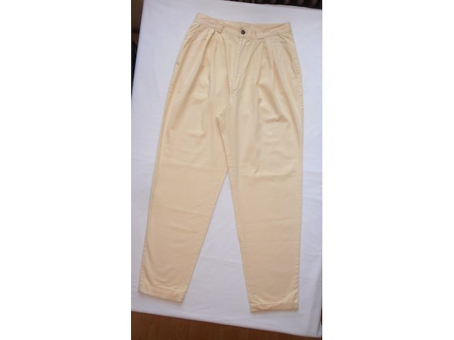 Letnje pamučne žute pantalone - br 42