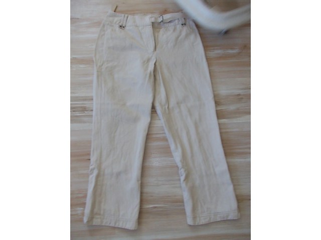 Air Field 3/4 bez pantalone 38broj