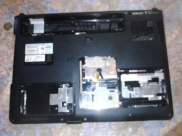 hp dv9 donji deo kucista