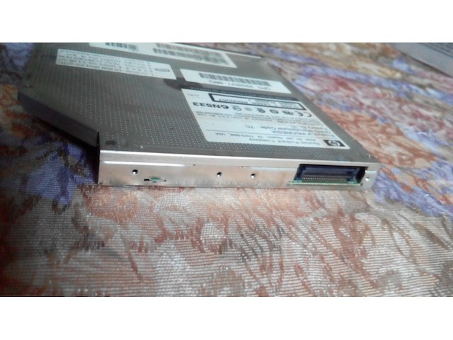 Toshiba A80 dvd