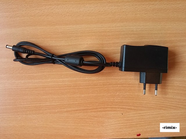 Adapter 12v 1a