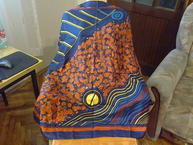 marama pr. svila, made inItaly, 89x87,debela,NOVA