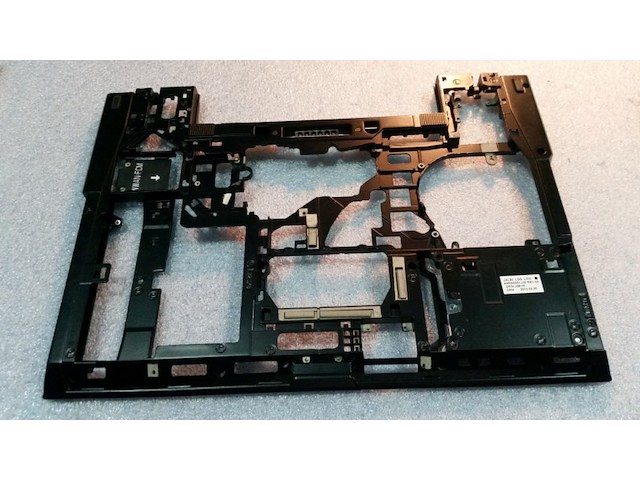 DONJA PLASTIKA KUCISTA ZA Dell Latitude E6500