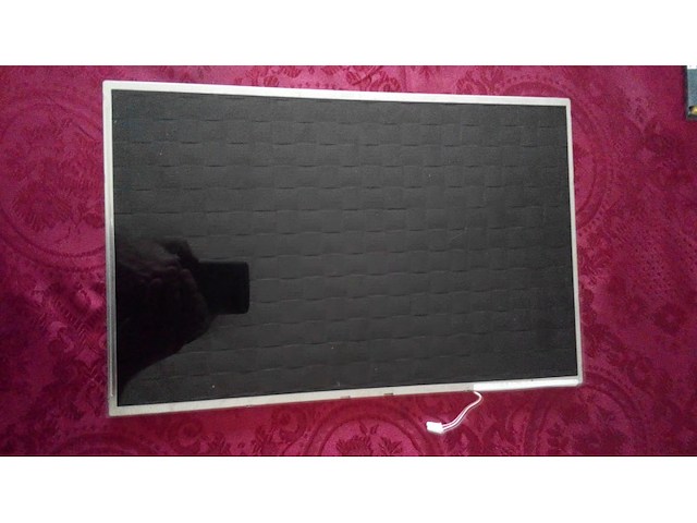 Toshiba A100 panel glossy 15.4