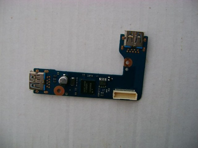 Bocni USB konektori za Samsung RF710