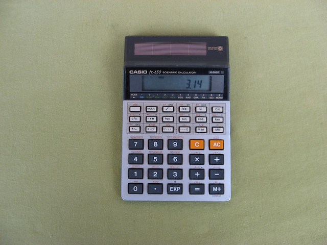 CASIO FX-650  10 dig ....SOLAR.....