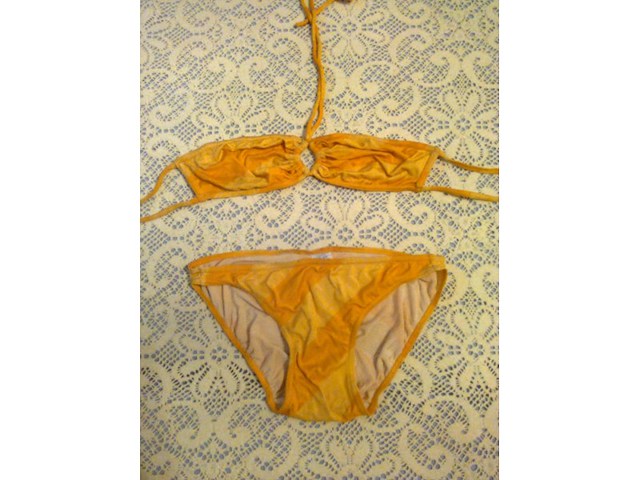 NARANDZASTI BIKINI