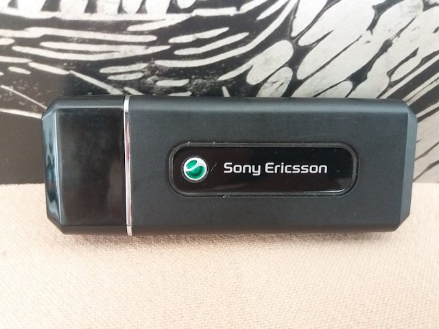 Sony Ericsson MD300 mobile broadband USB modem