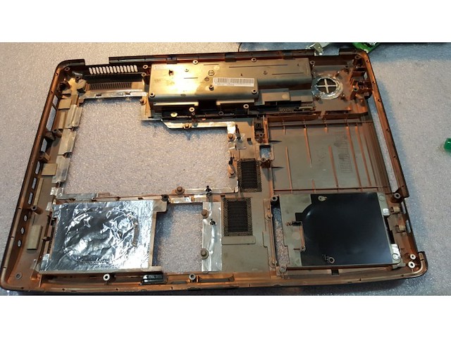 DONJA PLASTIKA KUCISTA ZA ACER ASPIRE 7530 7530G