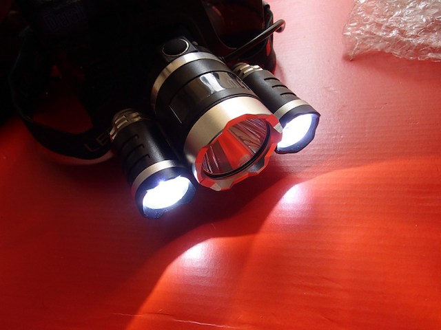 CREE LED T6 LAMPA ZA GLAVU X 3 DIODE