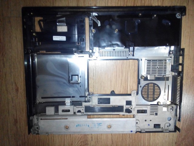 HP Compaq nx6110 donji deo kucista