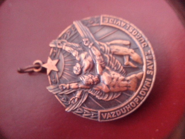 medalja vazduhoplovnog saveza sfrj STIP 85