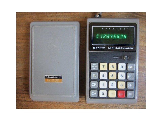 SANYO CX-8014 - stari kalkulator iz 1975. godine