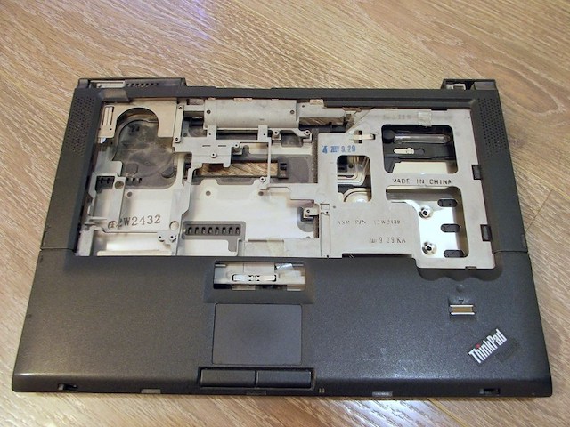 Lenovo ThinkPad T61 kuciste maticne