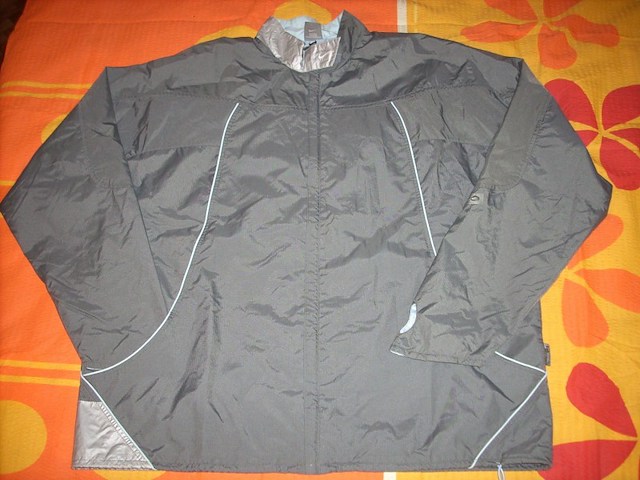 NIKE Origininal-G. deo trenerice XXL Ne propustite !!!!