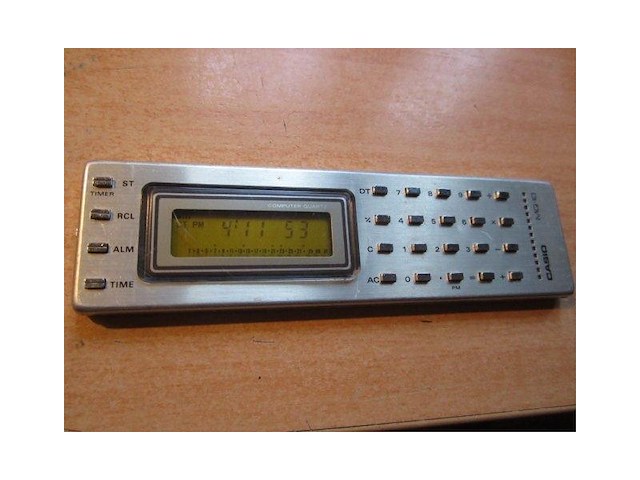 CASIO MQ-10 stari kalkulator i sat sa alarmom