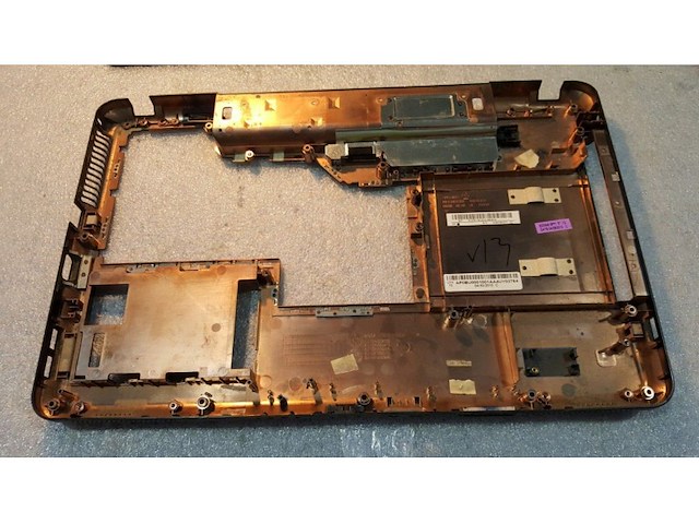 DONJA PLASTIKA KUCISTA ZA LENOVO G555