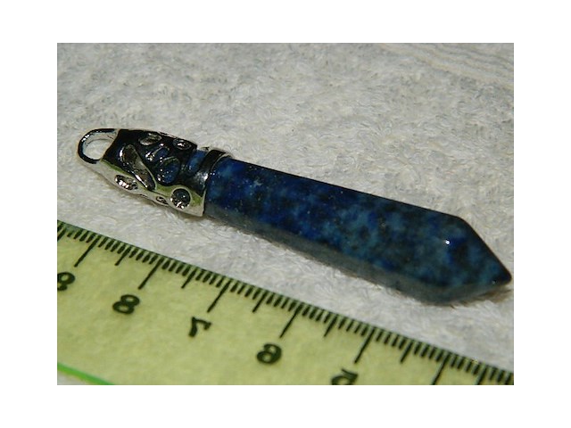 Privezak šestougaonik od lapis lazuli- dužina 65 mm
