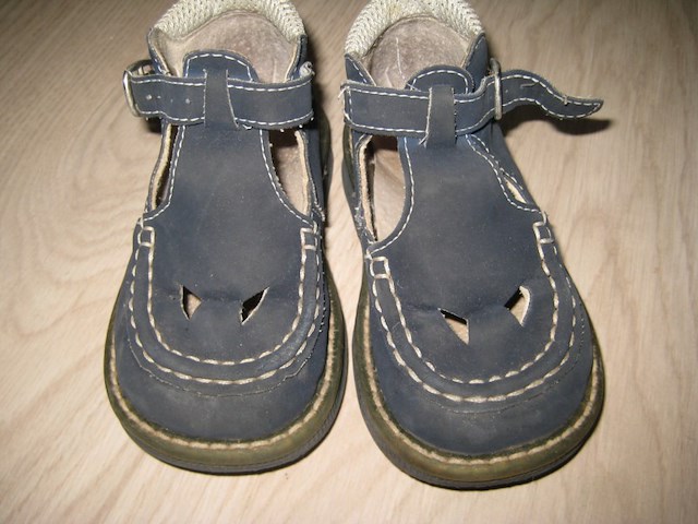cipele-sandalice