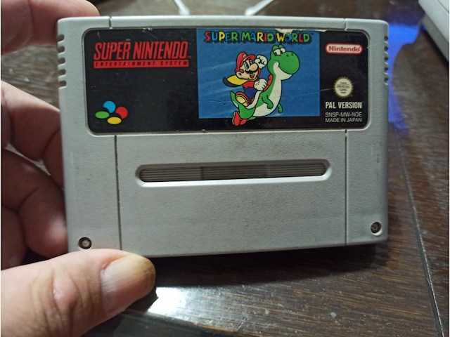 nintendo snes k super mario world sa slika