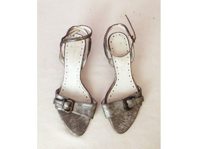 DIFFERENTE srebrne sandalice