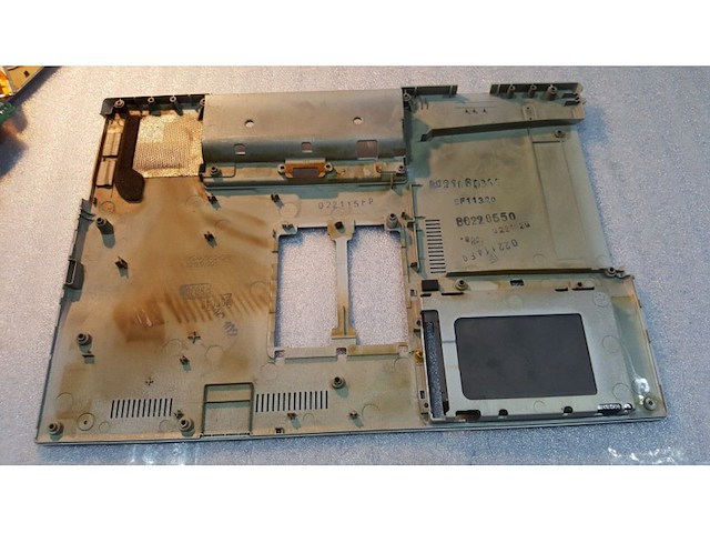 DONJA PLASTIKA KUCISTA ZA Sony Vaio PCG-3A1M (VGN-FZ31M