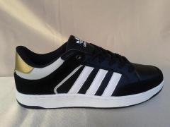 Adidas . brojevi od 41-46. cena: 25 evra!