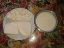 Kozji sir , mleko i surutka