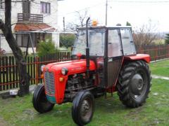 Traktor imt 539