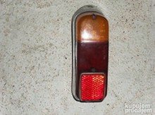 Fića stop svetlo 750 850 zastava saturnus zadnja lampa