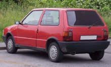 Fiat uno delovi