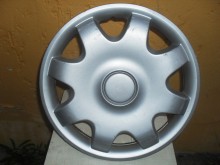 Univerzalna ratkapna 13" suzuki