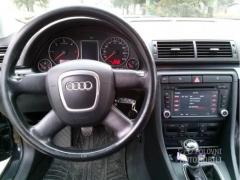 Audi a4-hitno