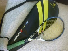 Teniski reket babolat