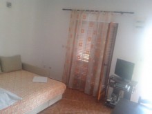 Povoljno izdajem apartmane u herceg novom-baosicima