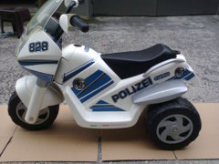 Motor peg-perego raider police