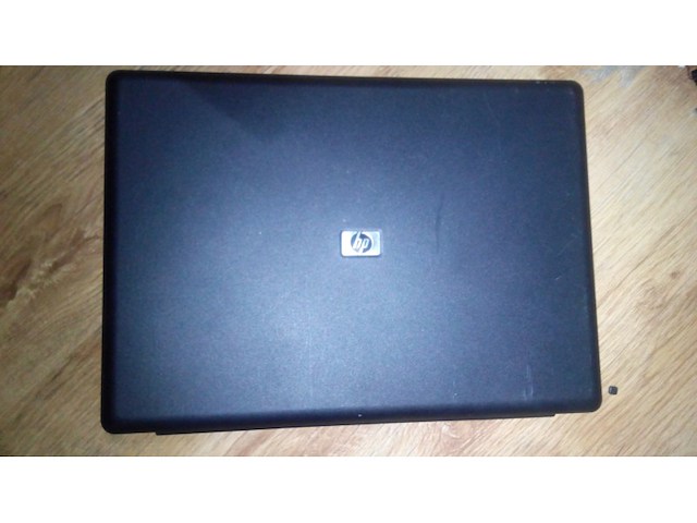 HP G6000 zadnja maska displeja