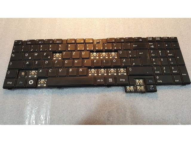 TASTATURA SAMSUNG ZA DELOVE !