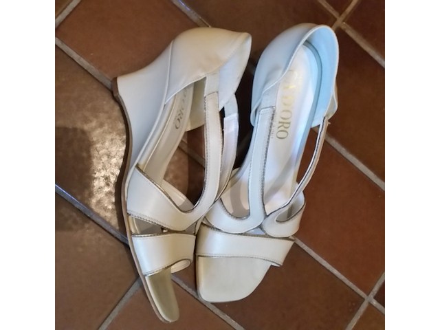 bez kozne sandale,made in Italy,br.39