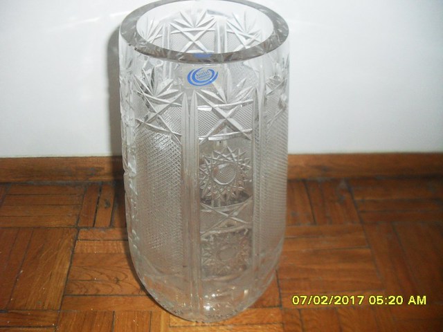kristalna vaza