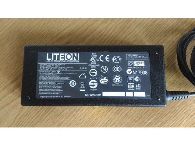 Original adapter punjac LITEON PA-1900-34 19V 4.74A