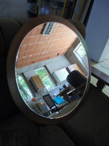 Zidno ogledalo okruglo