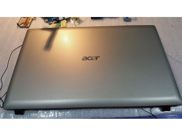 GORNJI DEO  KUCISTA ZA ACER ASPIRE 7551 , 7551G