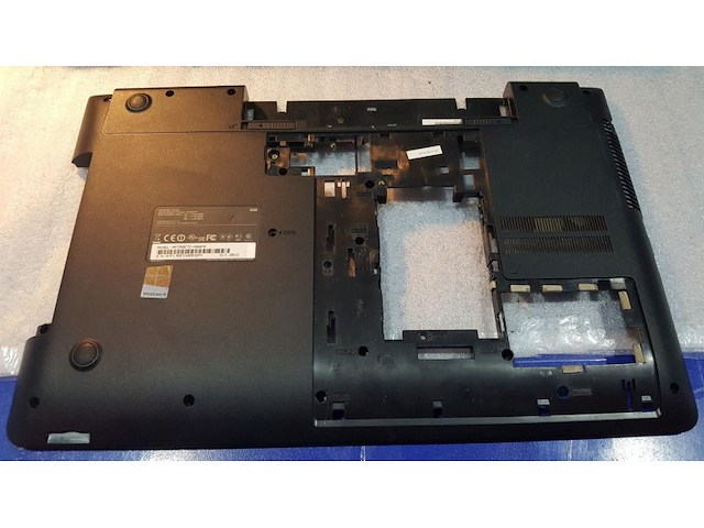 DONJA PLASTIKA KUCISTA ZA SAMSUNG NP350E7C , 350E